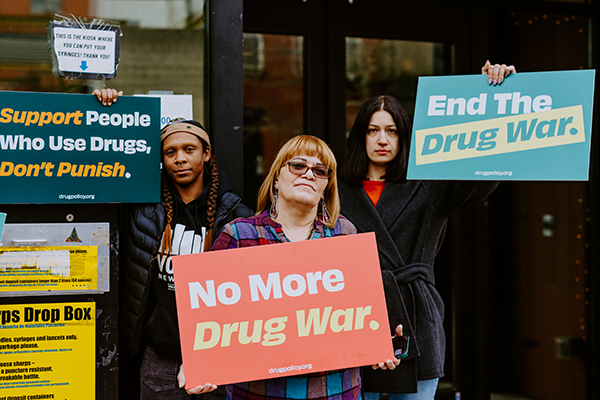 FIGHT BACK AGAINST THE DRUG WAR | Drug Policy Alliance